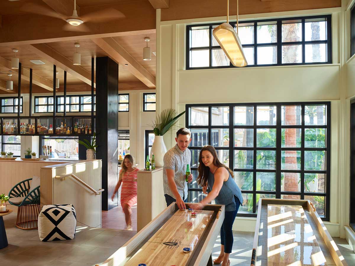 Plaza Del Sol | Mission Bay Bars | San Diego Dining